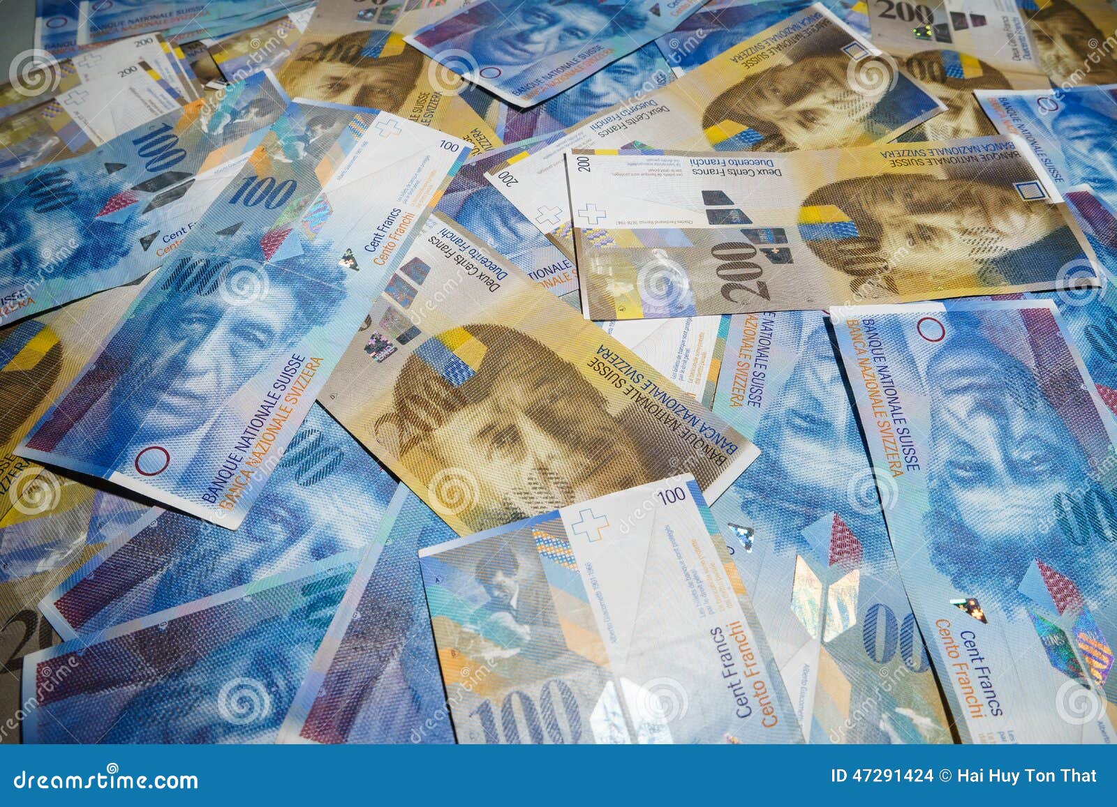 Schweizisk Franc arkivfoto. Bild av köpa, sedel, färgrikt - 47291424