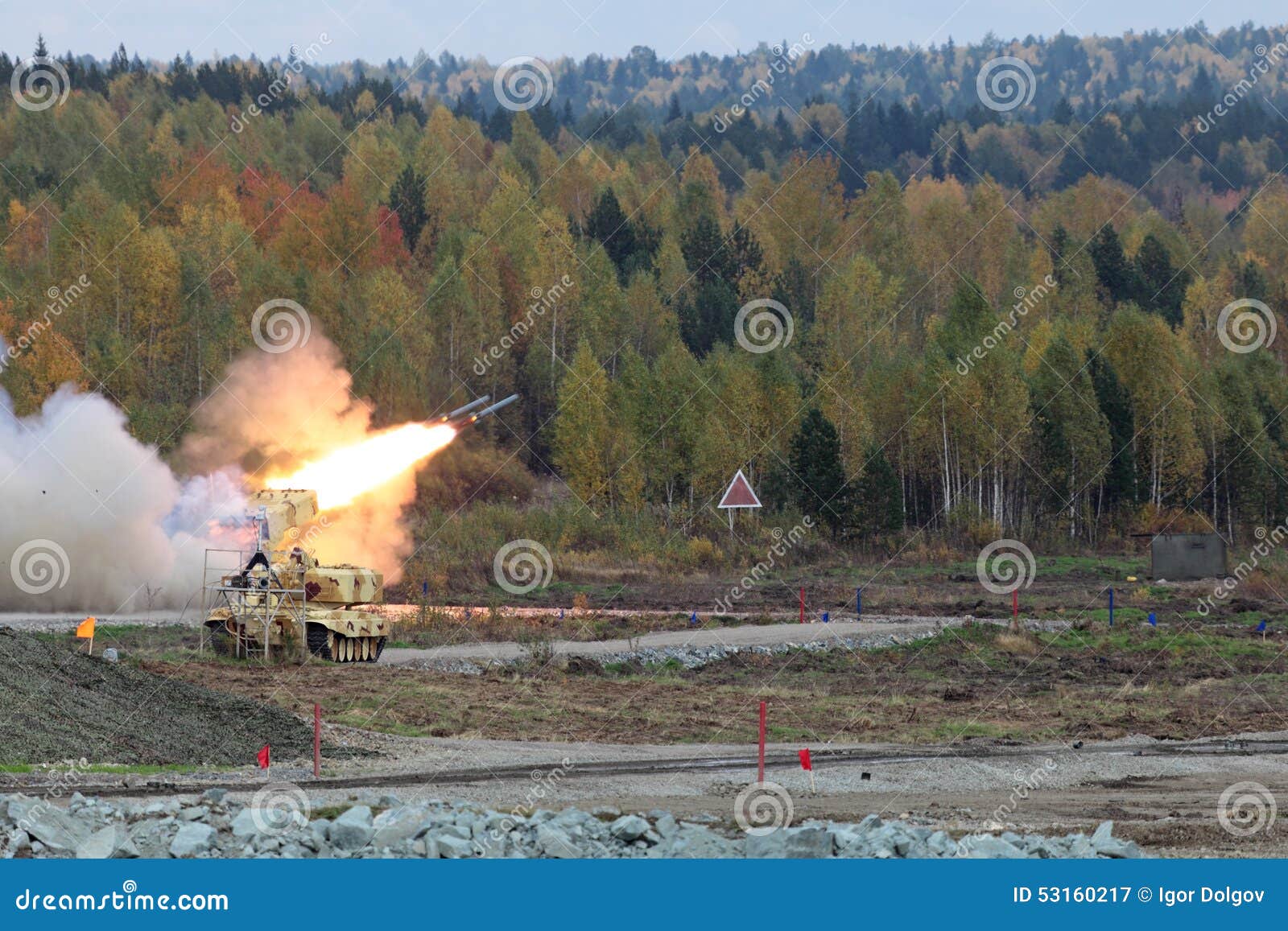 Schweres Flammenwerfer-System Stockbild - Bild von spritzring ...