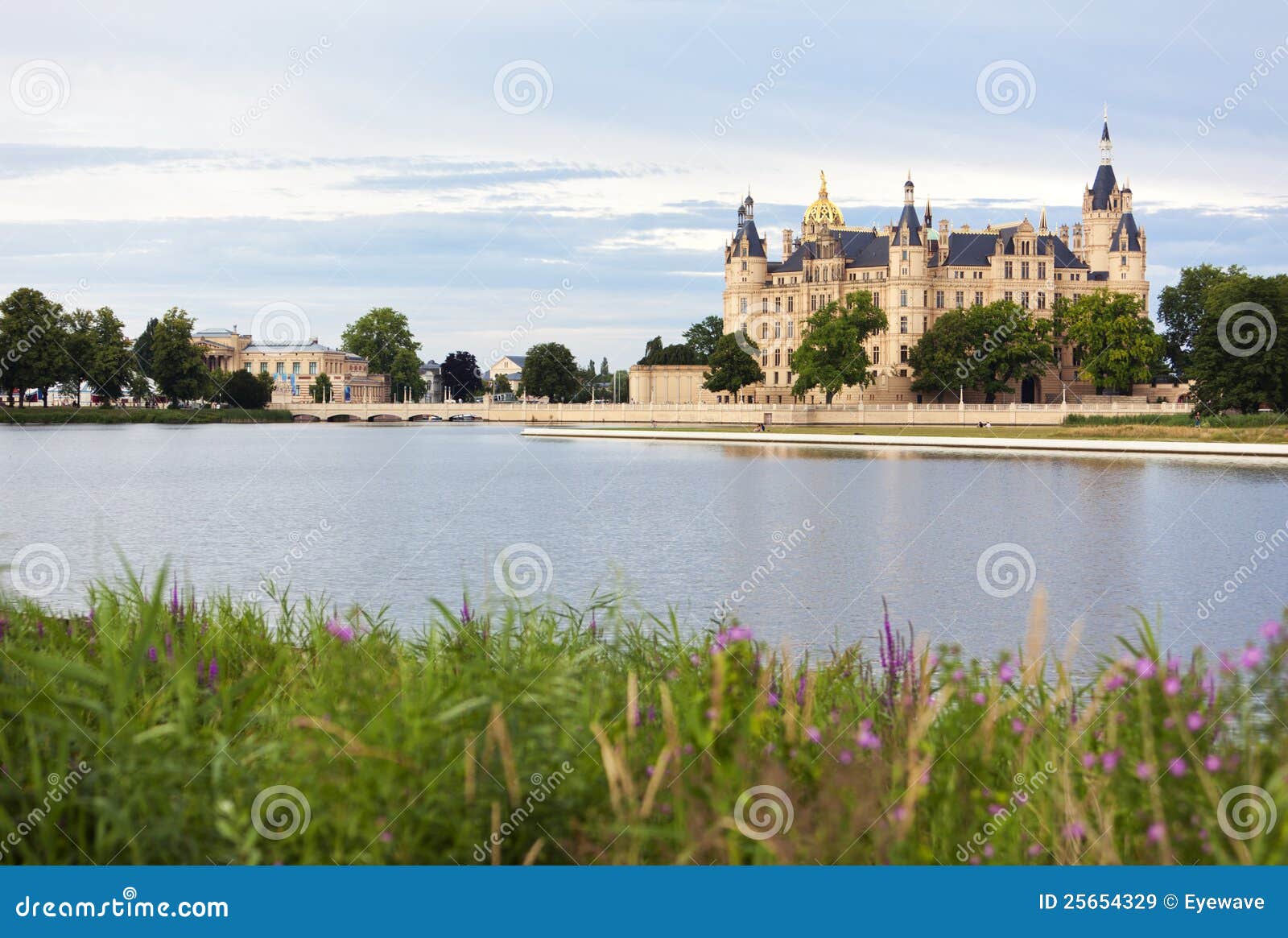 Schwerin Castle and lake stock image. Image of landtag - 25654329