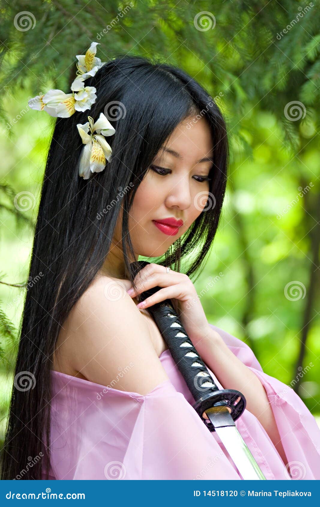 Schöne japanische Frau stockfoto. Bild von korea, haar - 14518120 Schöne japanische Frau stockfoto. Bild von korea, haar - 14518120
