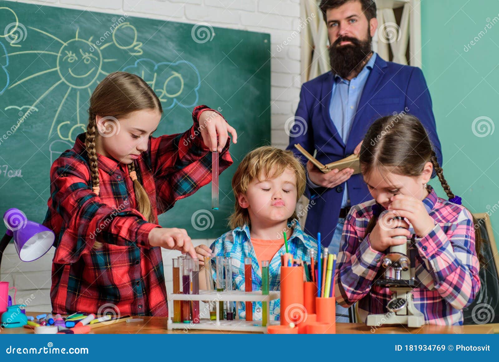 Basic Knowledge Primary School Education. Educational Experiment ...