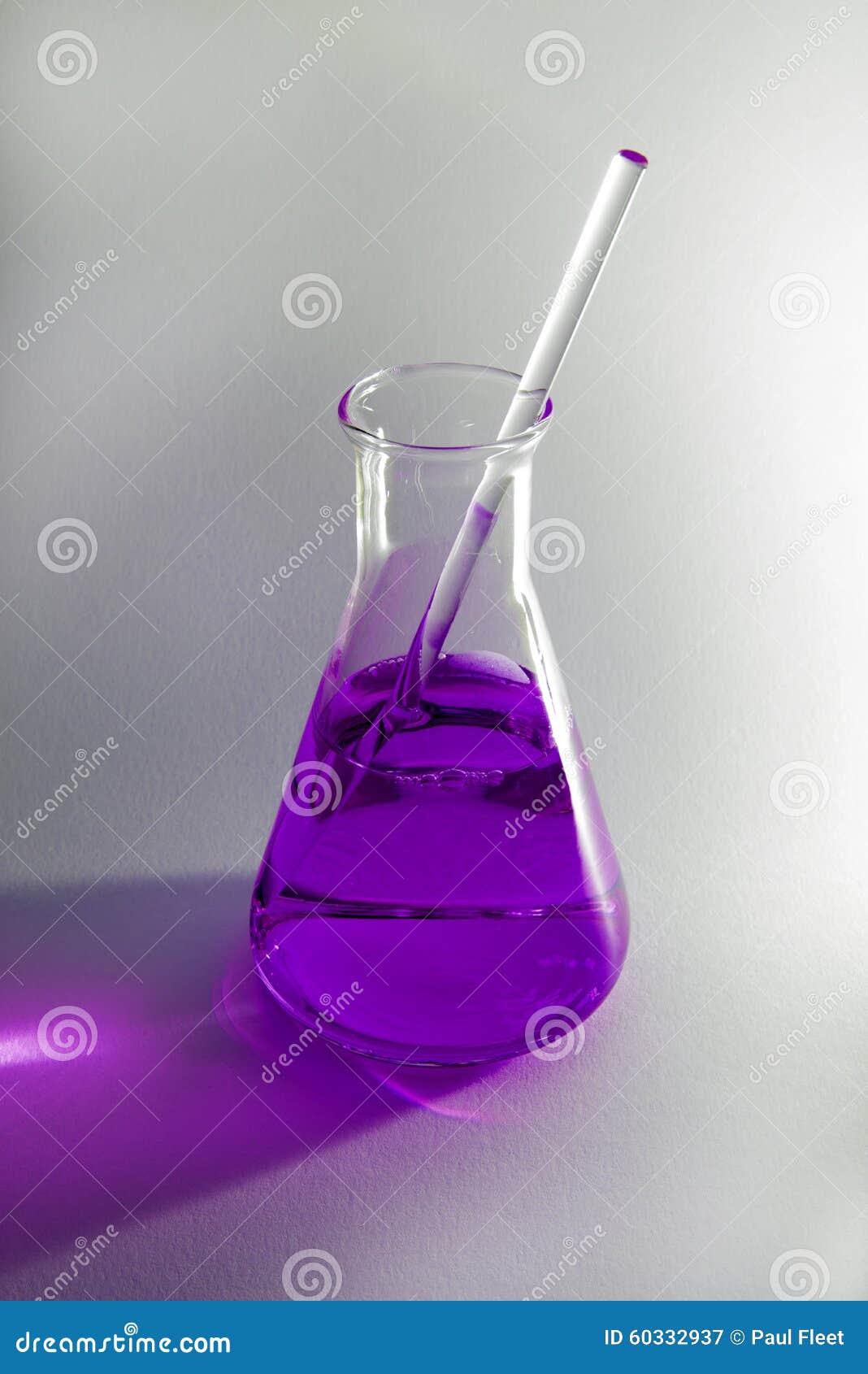 Science experiment stock image. Image of reaction, refraction - 60332937