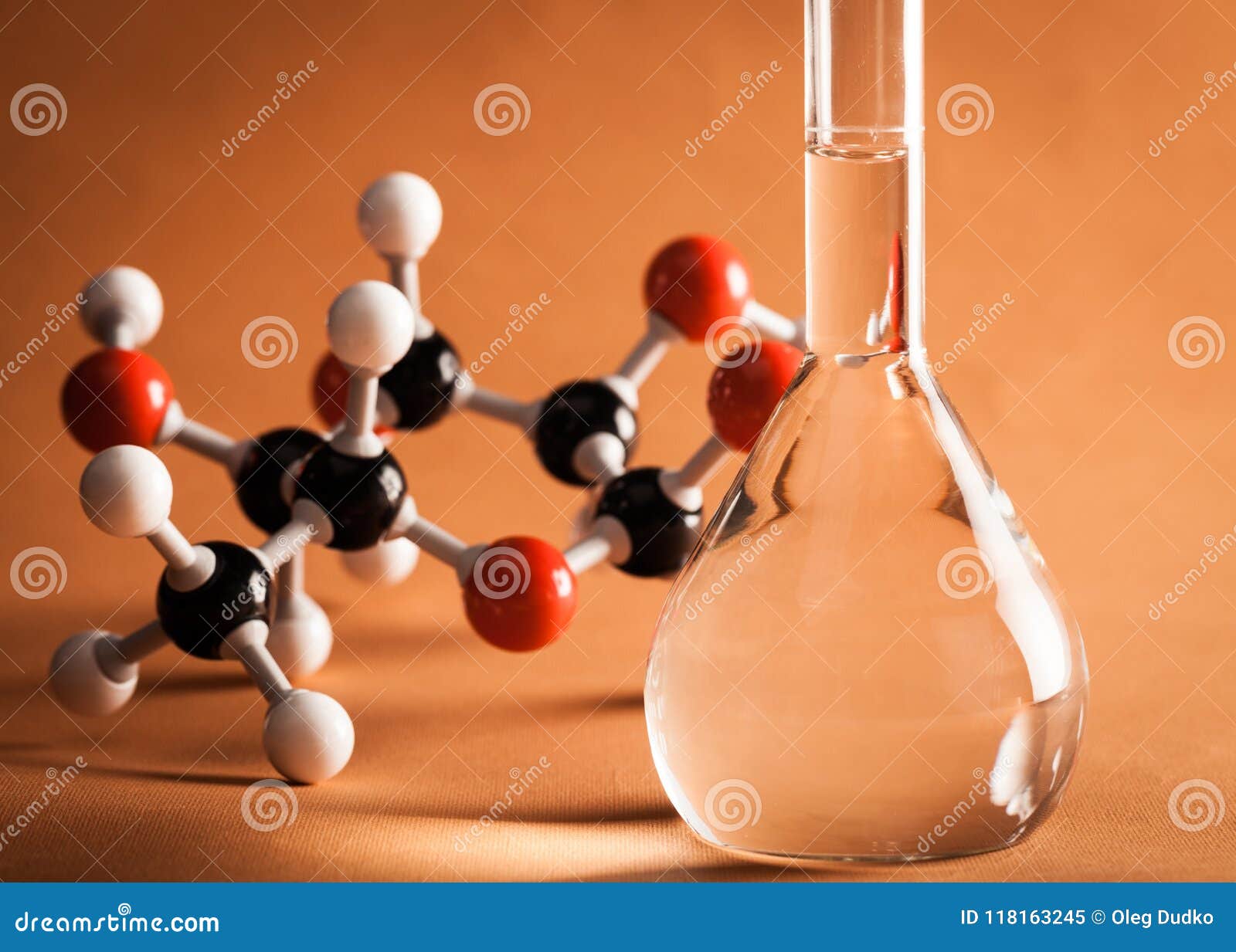 Molecular Model and Flask stock image. Image of perfume - 118163245