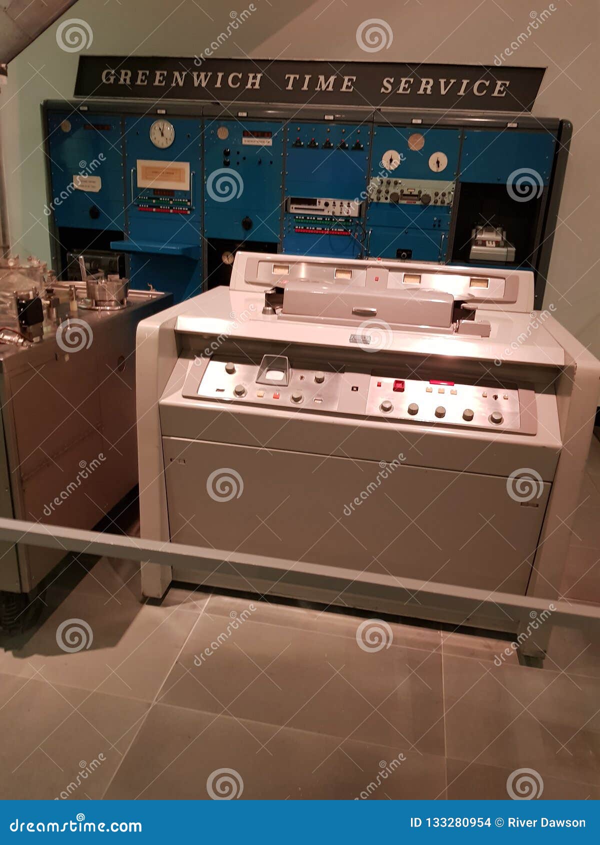 Exhibits at Science Museum London Editorial Stock Image - Image of ...