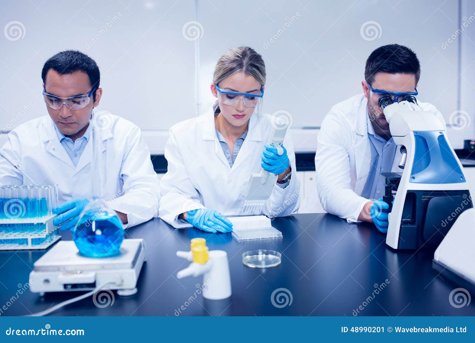 Science Students Working Together in the Lab Stock Image - Image of ...