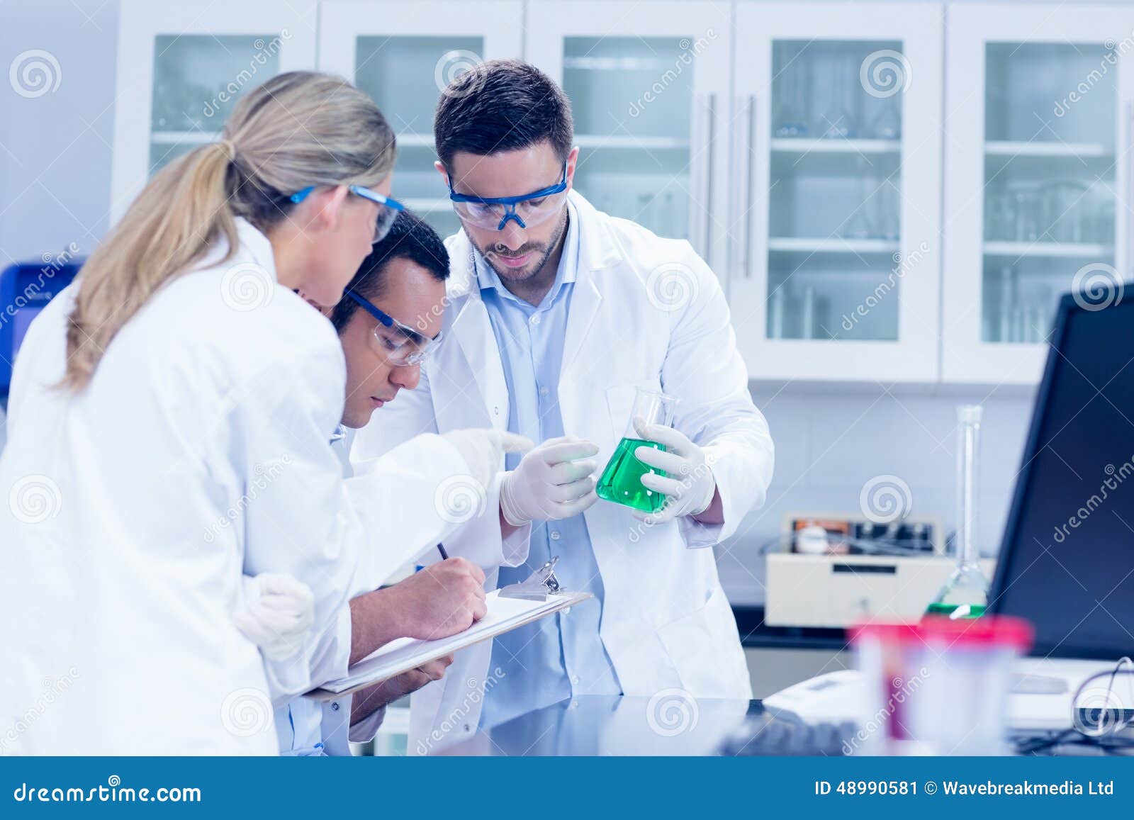 Science Students Working Together in the Lab Stock Image - Image of ...