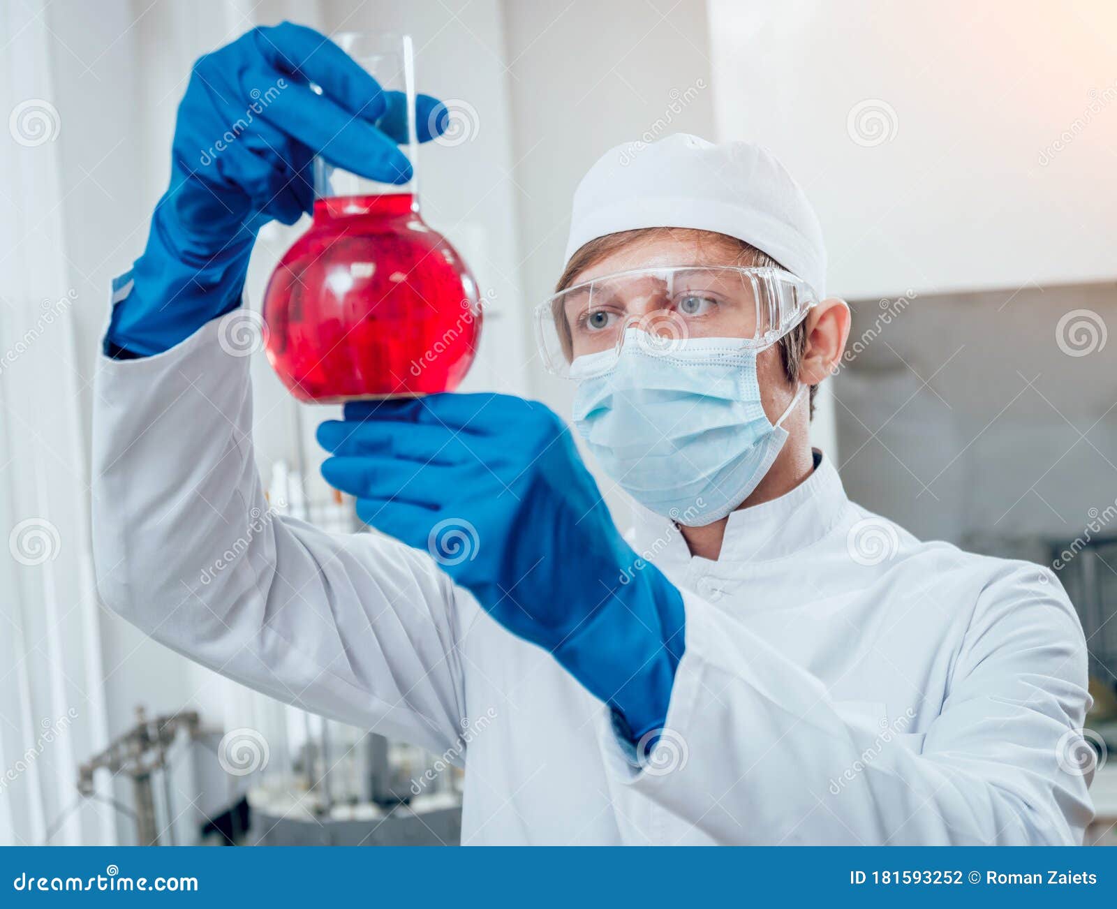 Science Technician at Work in the Laboratory. Stock Photo - Image of ...