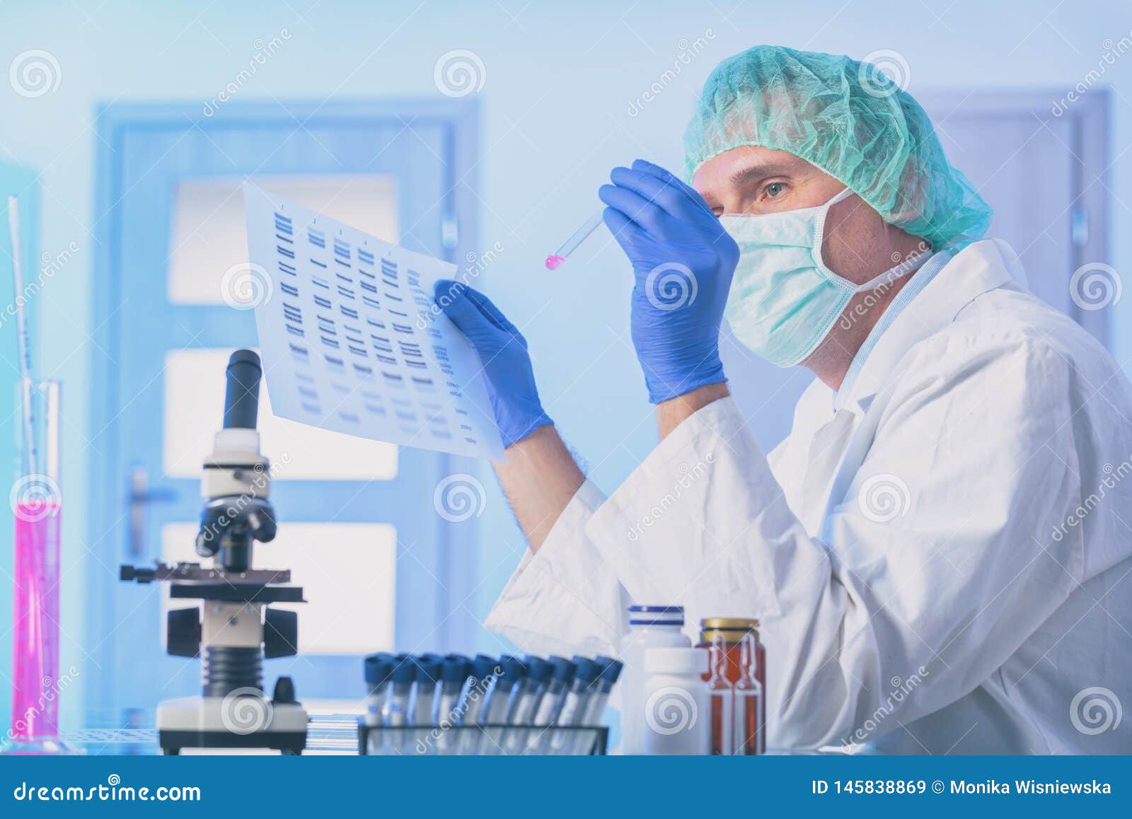 Scientist Analizing DNA Sequence Stock Image - Image of analysis ...