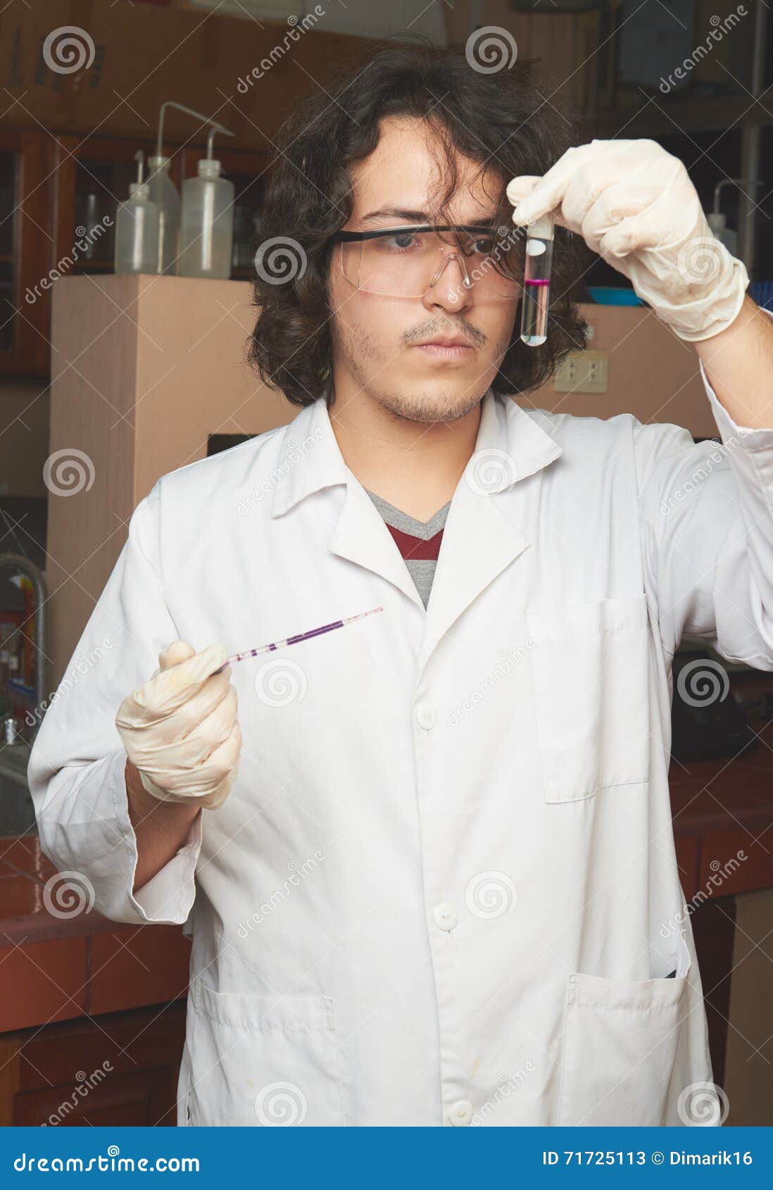 Scientist Checking Chemical Reaction Stock Image - Image of scientist ...