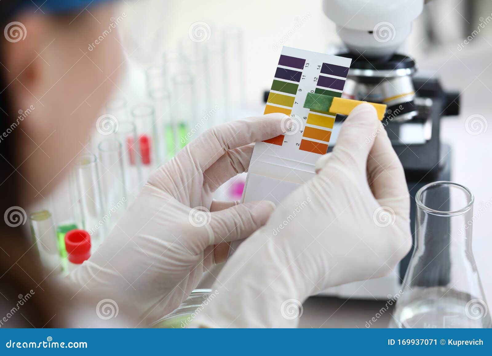 Scientist Doing Comparison of Two Test Stock Image - Image of doctor ...