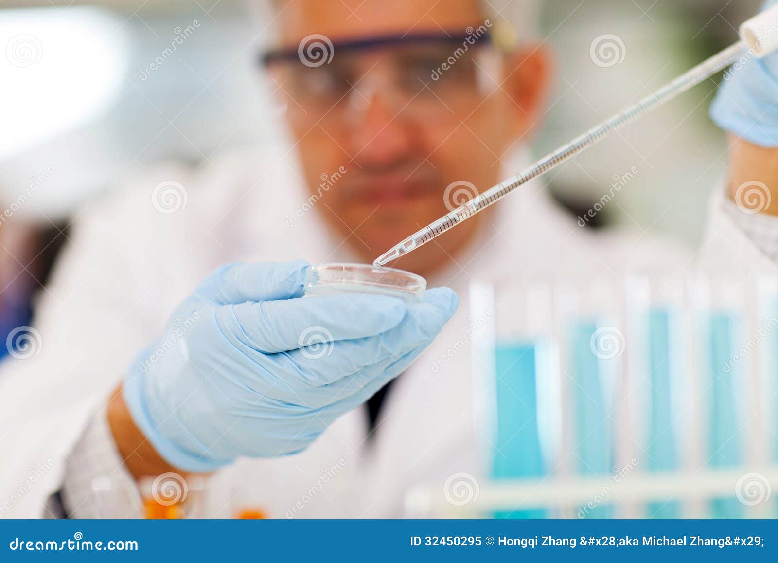 Scientist experiment lab stock image. Image of drop, healthcare - 32450295