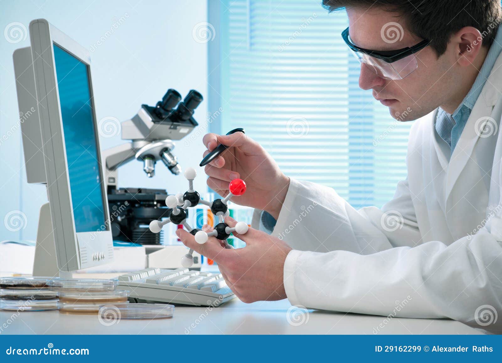 Scientist at the Laboratory Stock Image - Image of examining, medicine ...