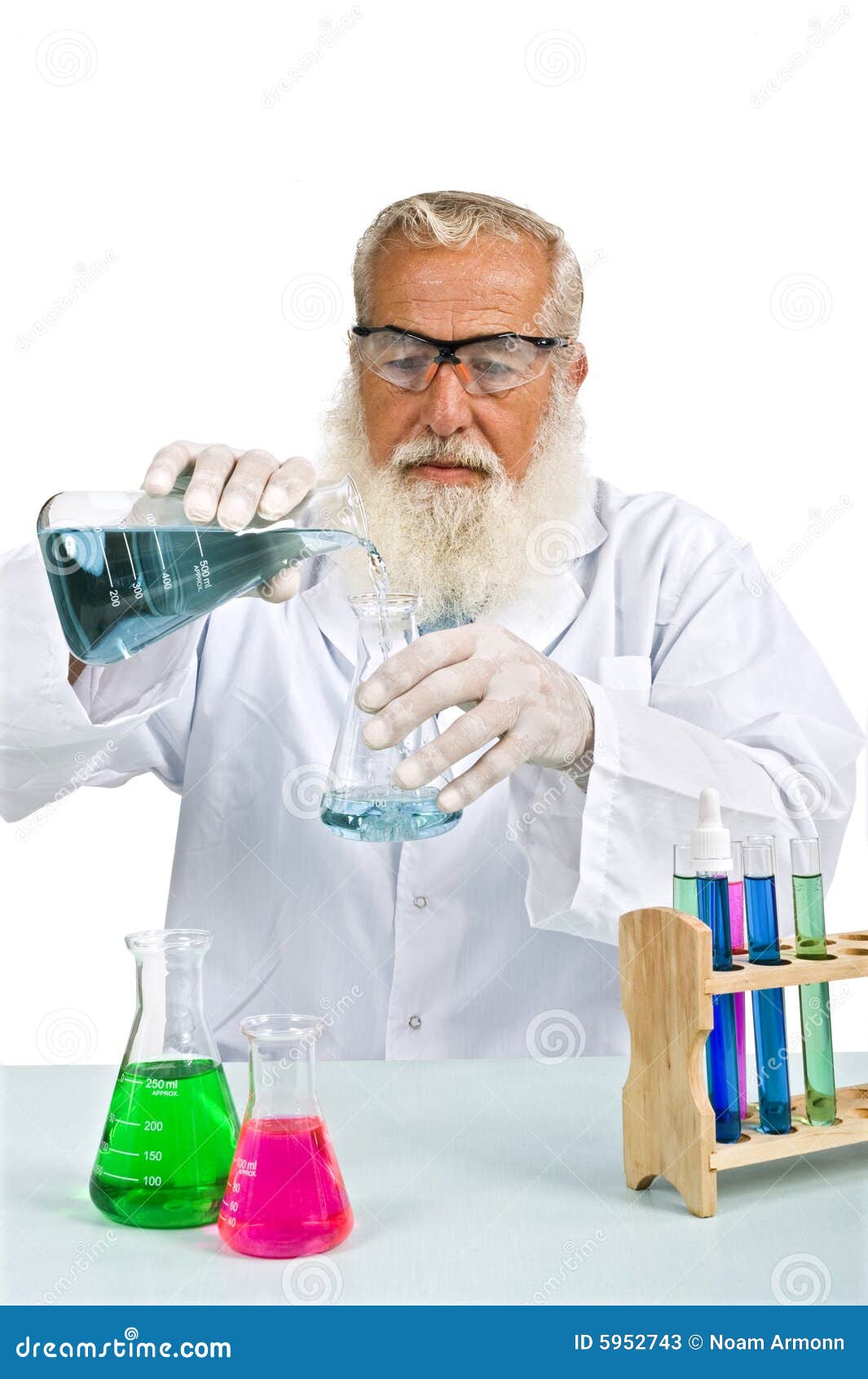 Scientist in laboratory stock image. Image of laboratory - 5952743