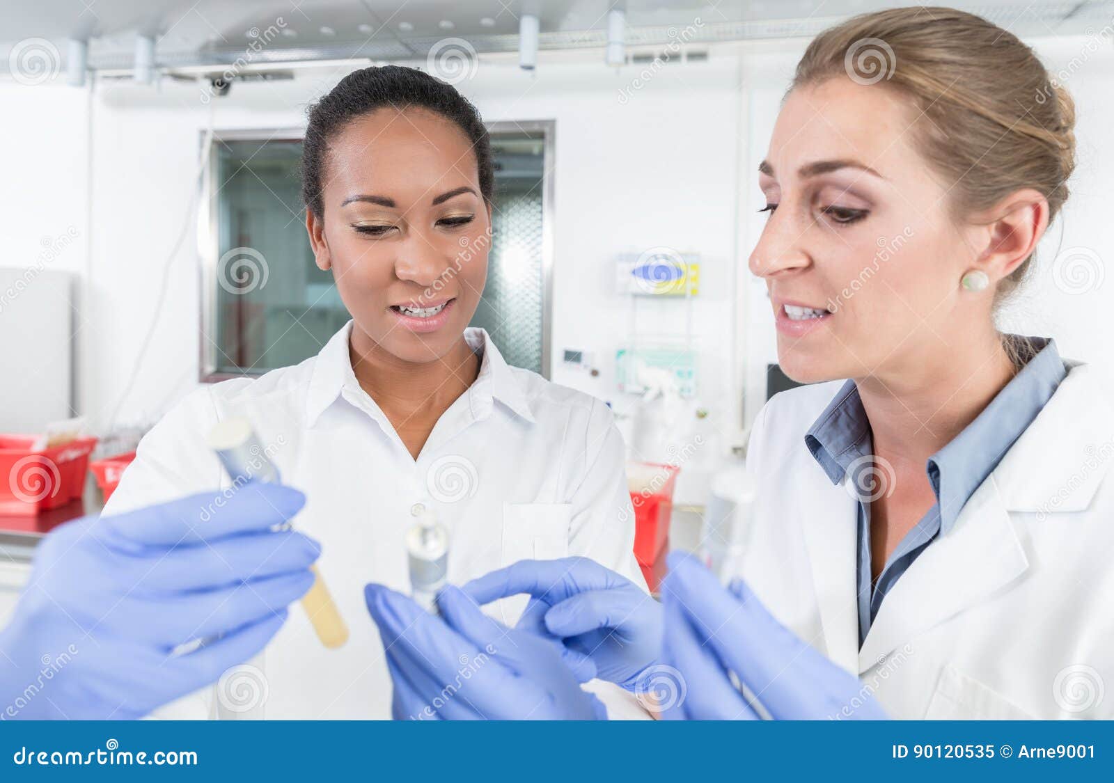 283 Test Lab Operator Stock Photos - Free & Royalty-Free Stock Photos ...