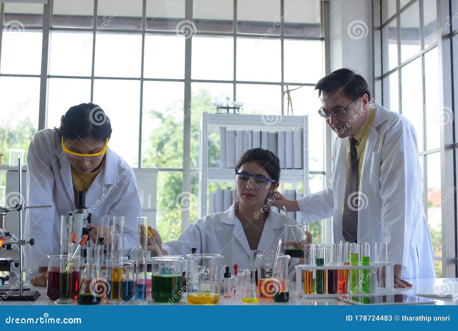 Scientists Working in Laboratory Stock Image - Image of chemistry ...