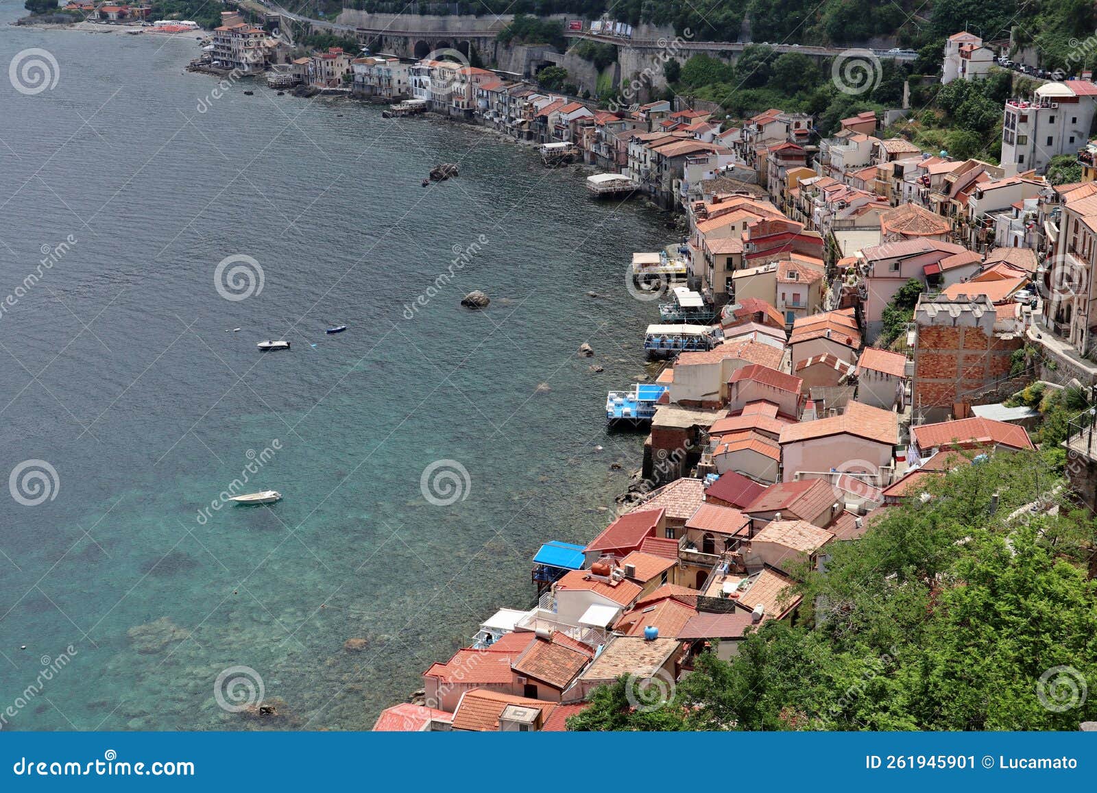 Scilla - Borgo Di Chianalea Da Castello Ruffo Stock Image - Image of ...