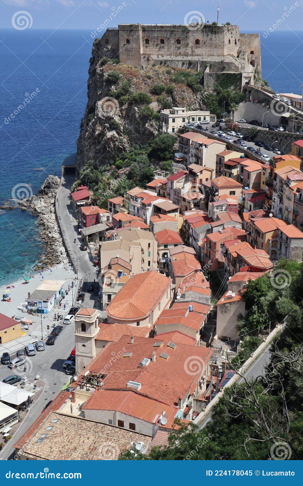 Scilla - Panorama Del Castello Da Via Panoramica Editorial Image ...