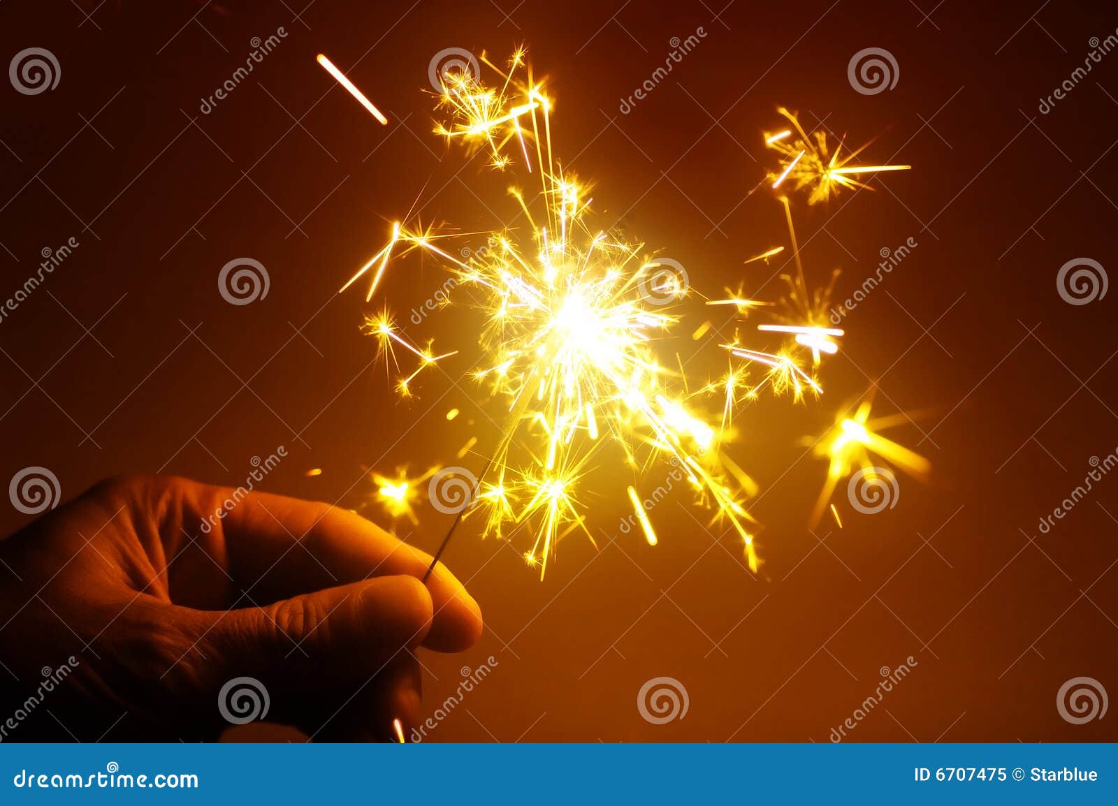 Scintilla immagine stock. Immagine di caldo, copia, gioia - 6707475