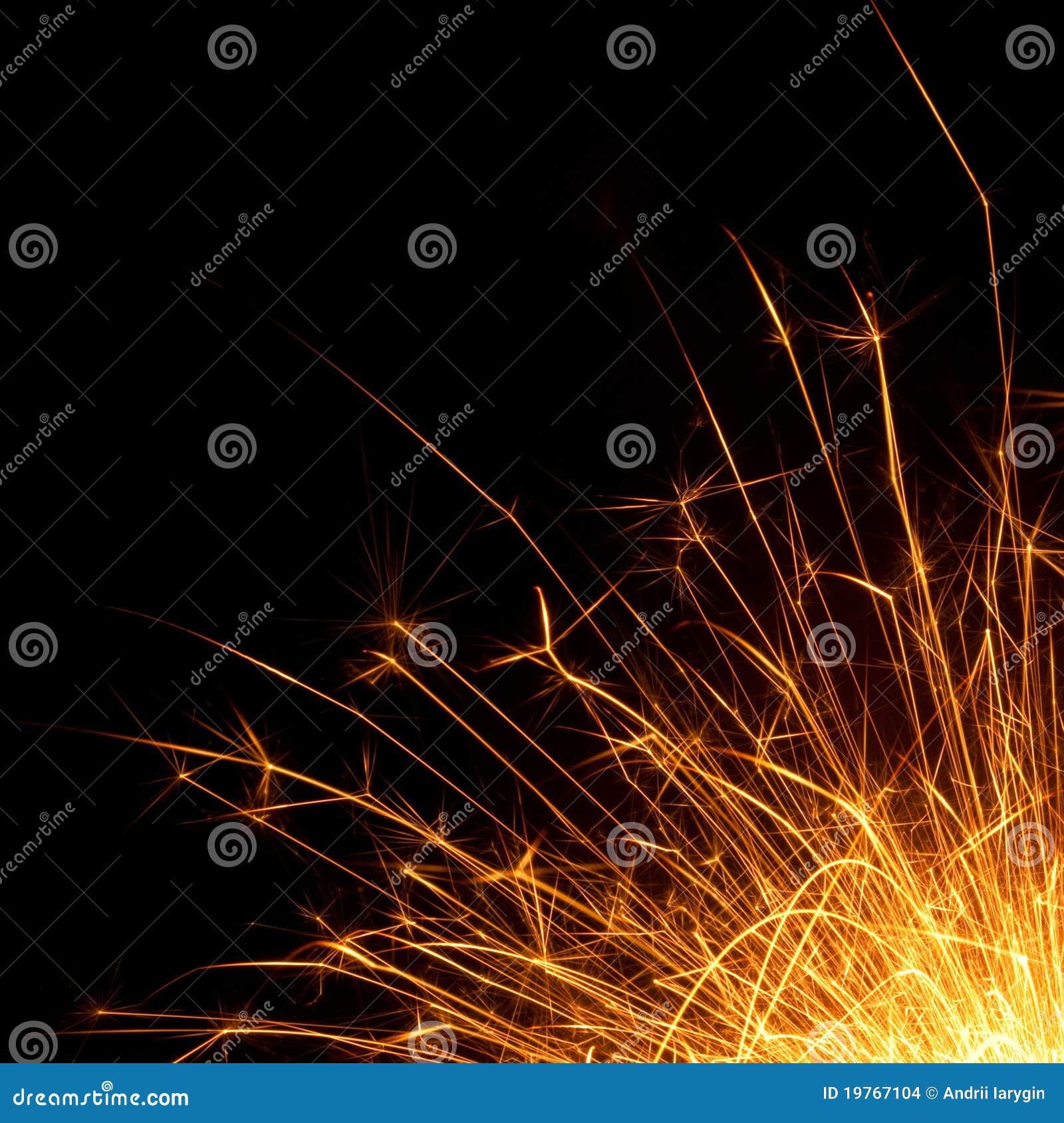 Scintille fotografia stock. Immagine di allegro, antecedenti - 19767104