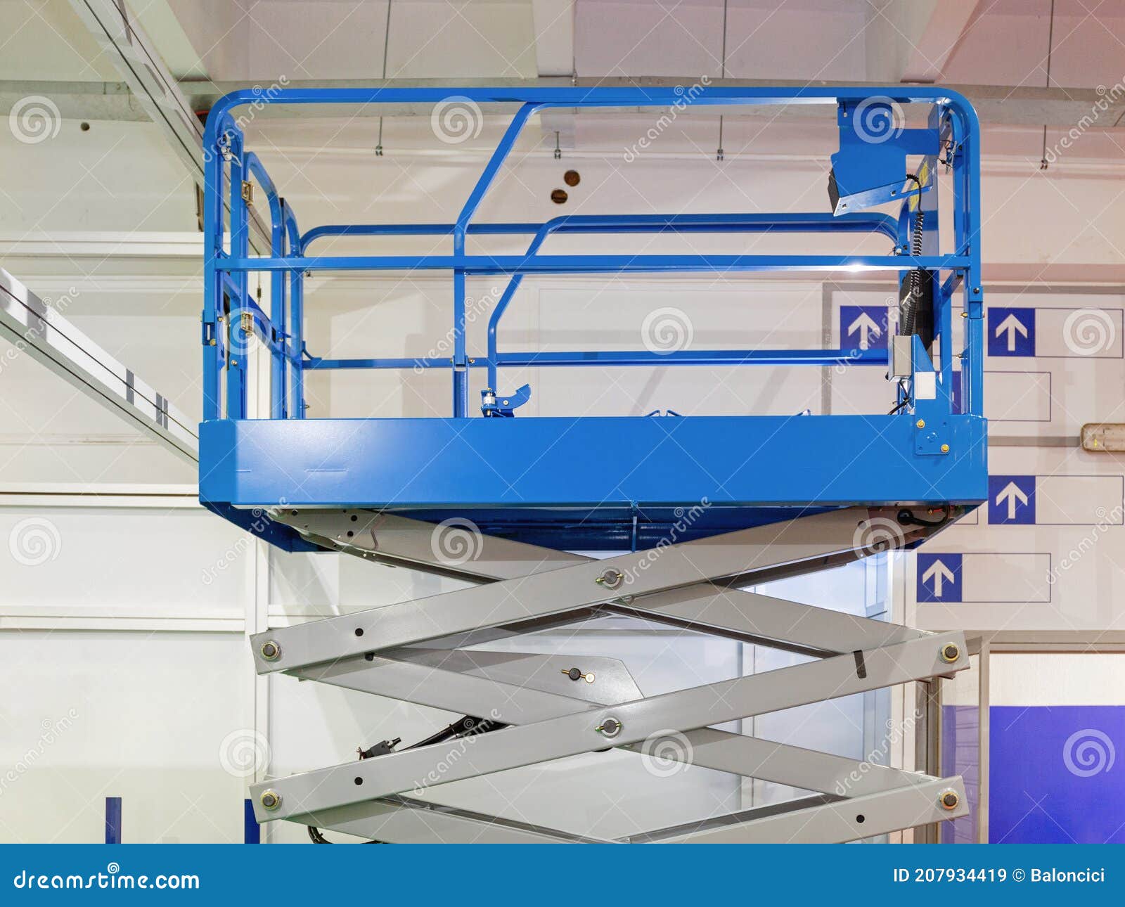 Scissor Lift Platform stock image. Image of elevated - 207934419