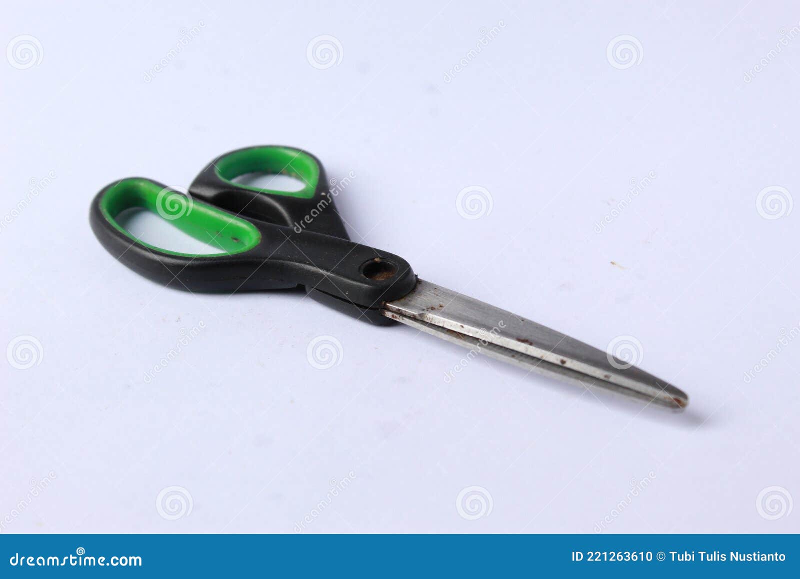 Scissor Tool Cutter Green Color Image with Isolated Background Stock ...