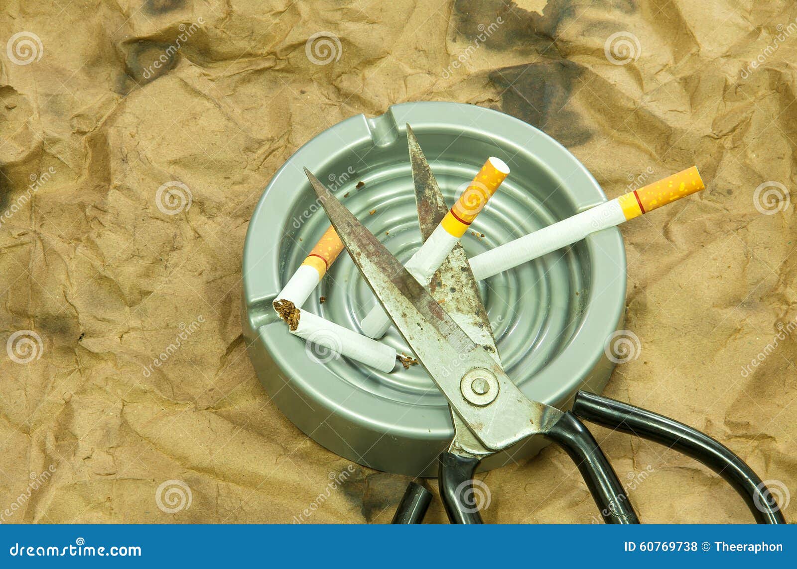 Scissors are Cutting a Cigarette Stock Photo - Image of carcinogen ...