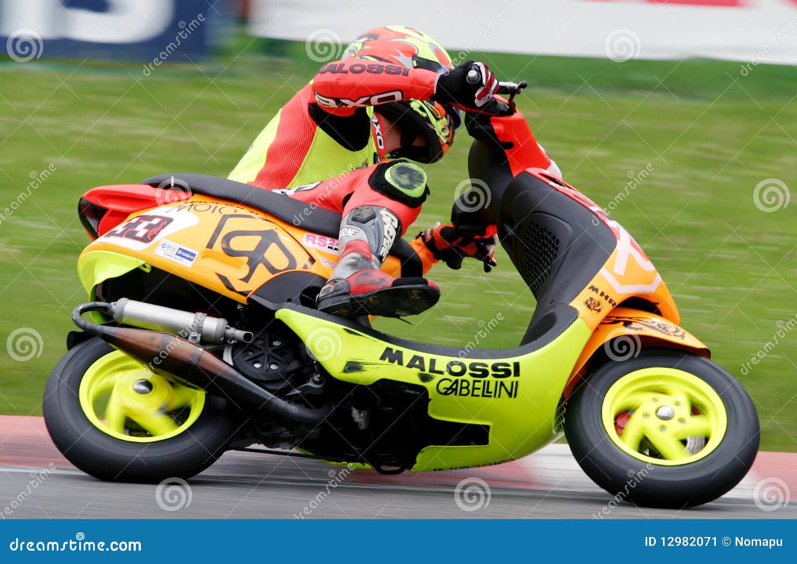 Scooter Race 2004 editorial photo. Image of speed, excessive - 12982071