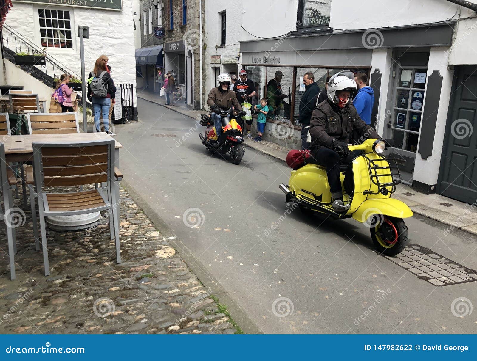 Scooter Riding Mods Arriving in Town Editorial Photography - Image of ...