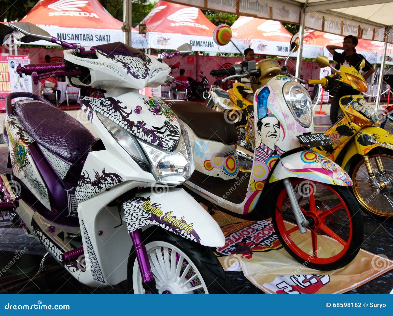 285 Scooter Modified Stock Photos - Free & Royalty-Free Stock Photos ...