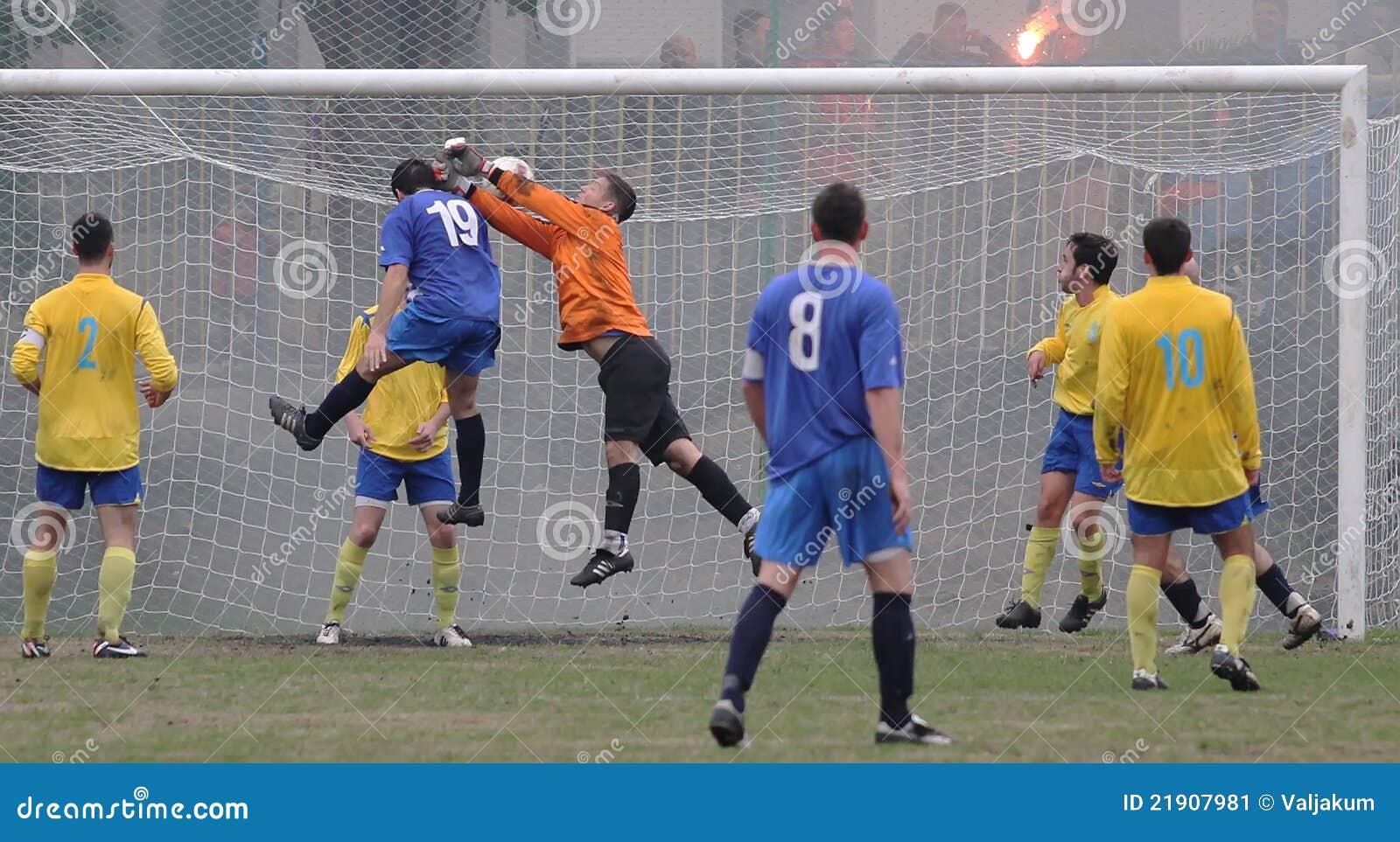 Scoring a goal editorial photo. Image of players, competition - 21907981