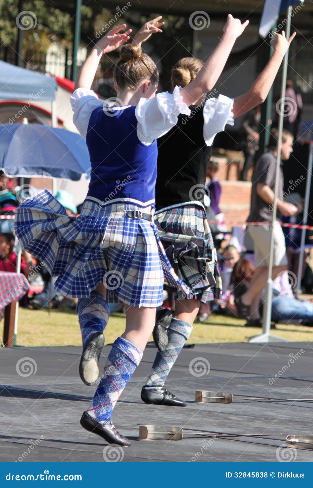 Scottish Dancers editorial stock photo. Image of kilts - 32845838