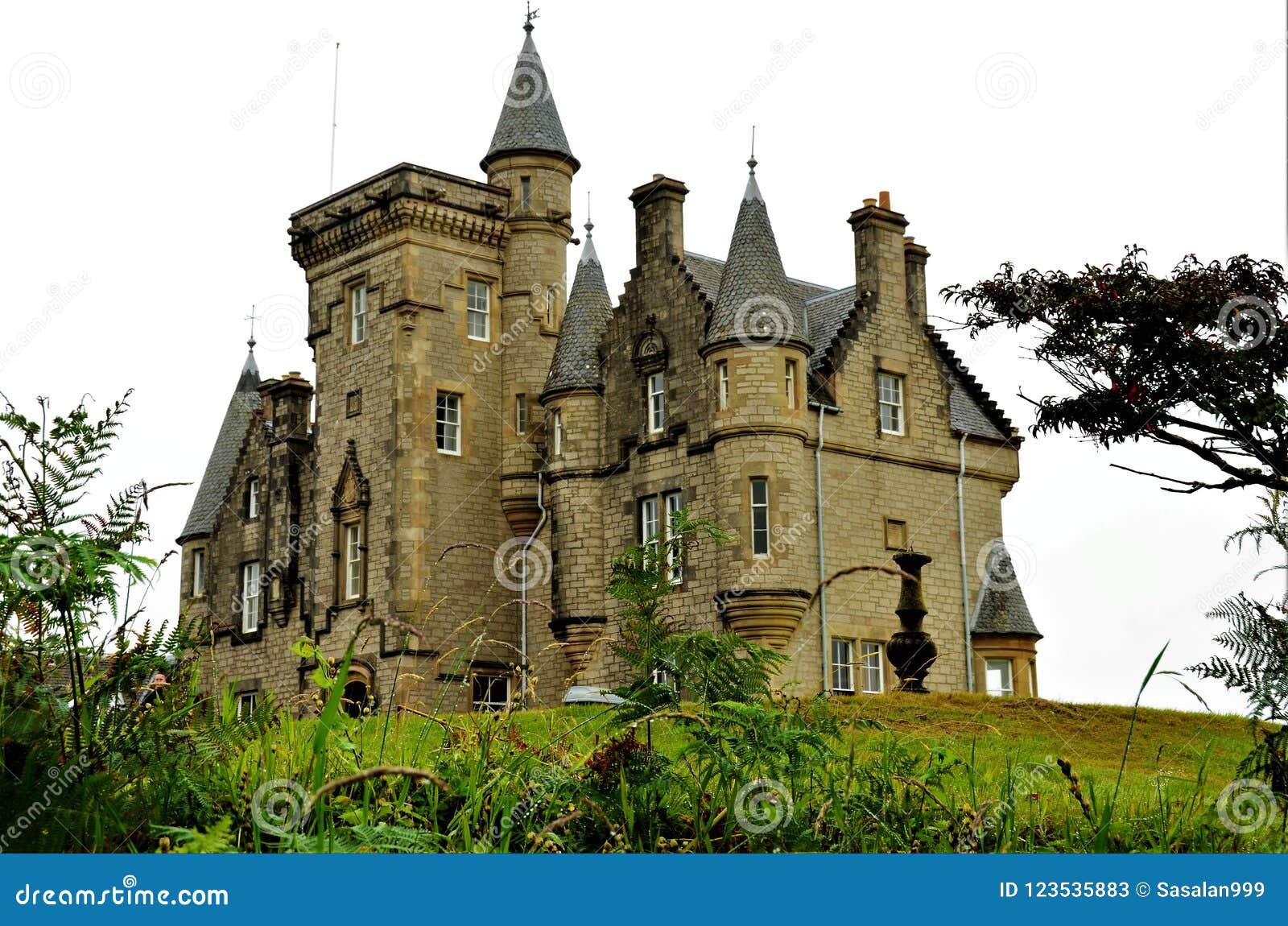 Scottish Landmarks - Glengorm Castle Stock Image - Image of wall, bute ...