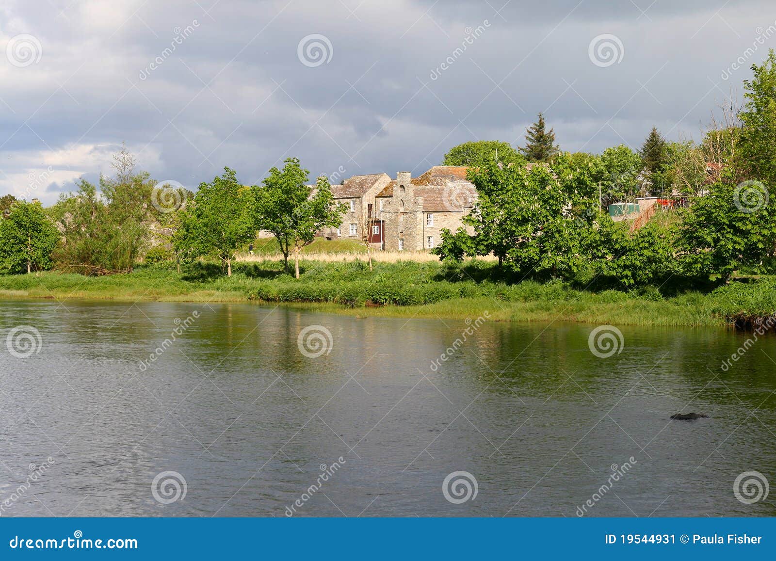 Scottish Riverside Buildings Stock Image - Image of scenic, tourist ...