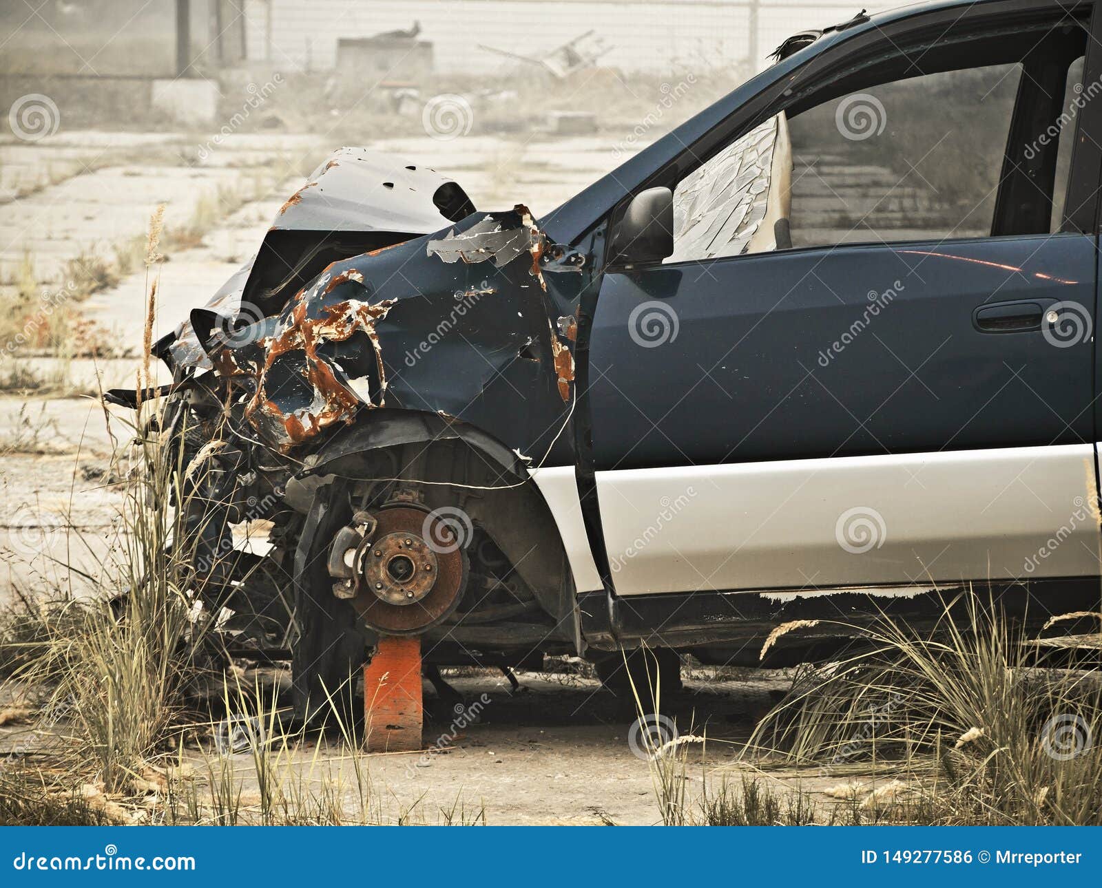 Old Rusty Total Loss Crashed Ditched Car Stock Photo - Image of ...