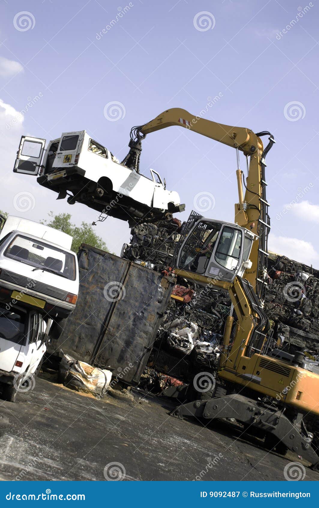 Scrapping a car stock image. Image of lifting, crushed - 9092487