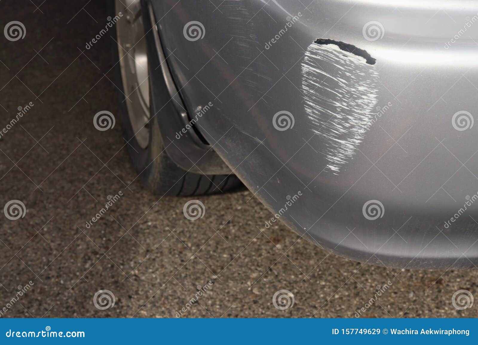 Scratch on the car stock image. Image of maintenance - 157749629