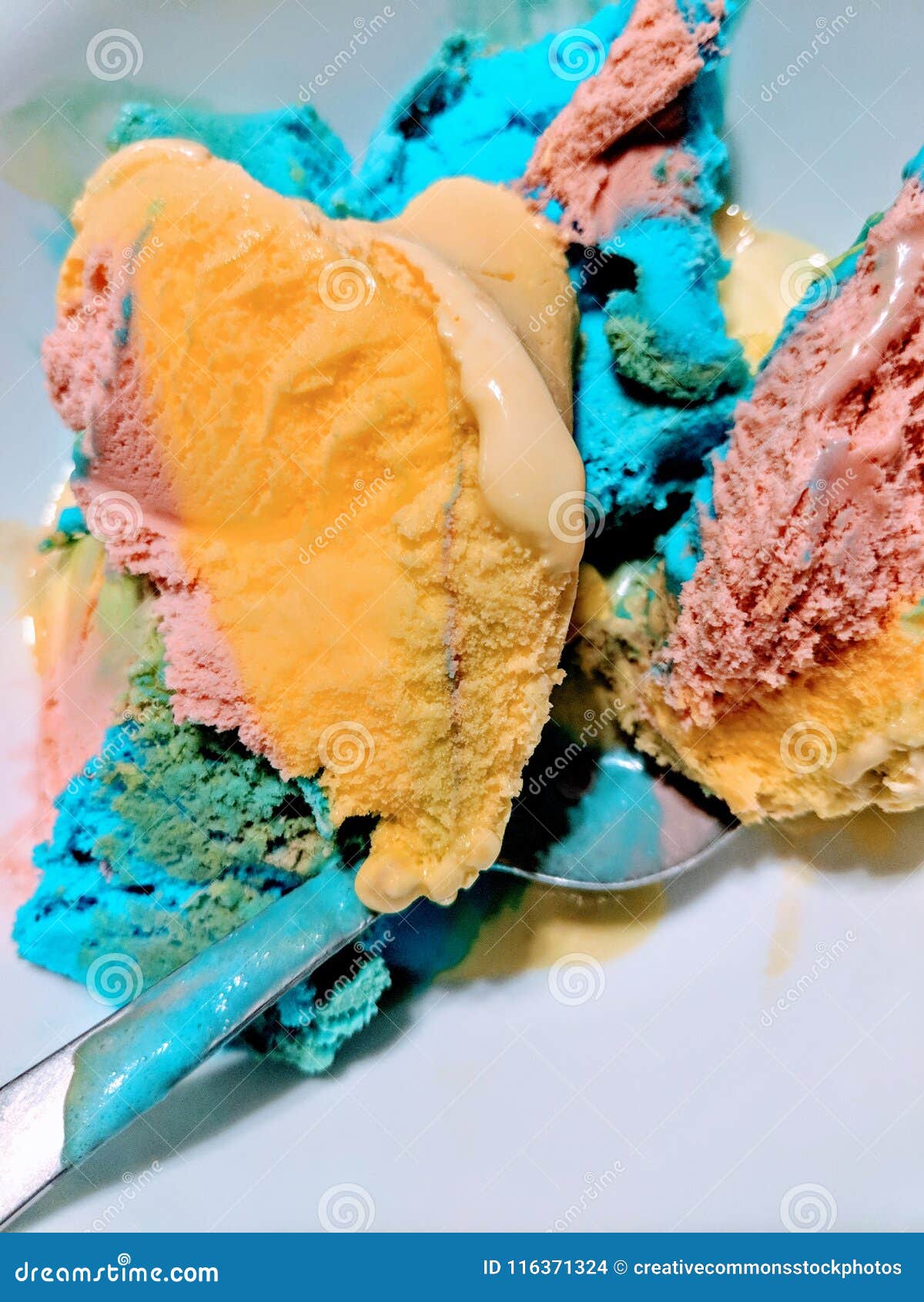 Scream With Spoon Picture. Image: 116371324