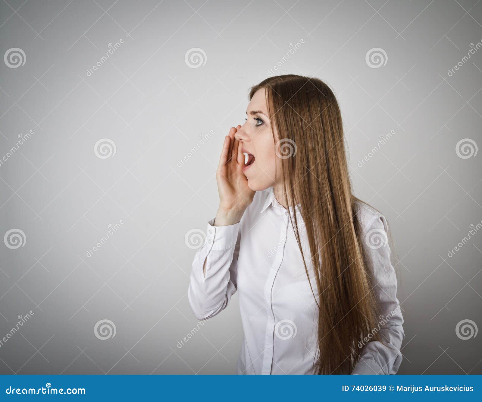 Screaming stock afbeelding. Image of portret, vrij, praatje - 74026039