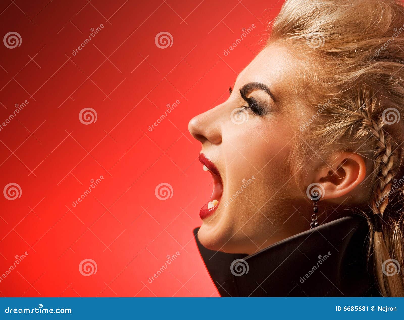 Screaming vamp woman stock image. Image of bright, hairstyle - 6685681