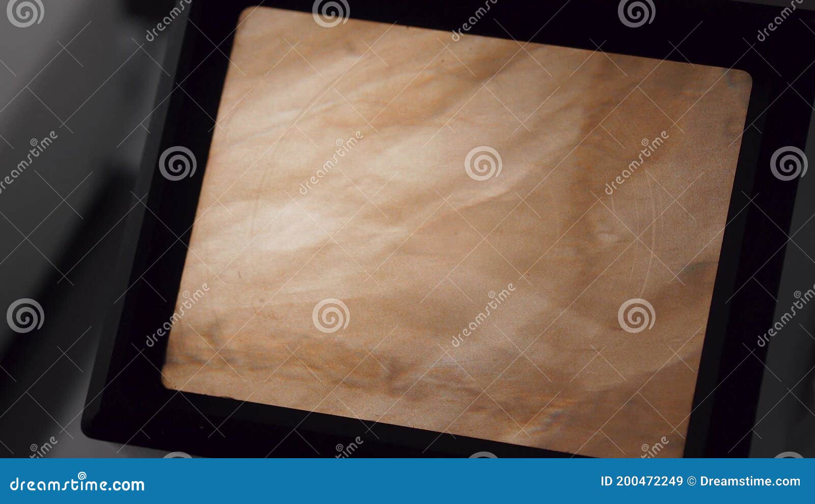 The Screen of the Microscope. Meat Under a Microscope. Cell Structure ...