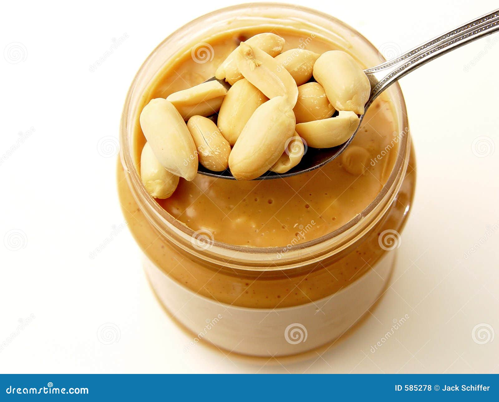 Scricchiolio Del Burro Di Arachide Fotografia Stock - Immagine di seme ...