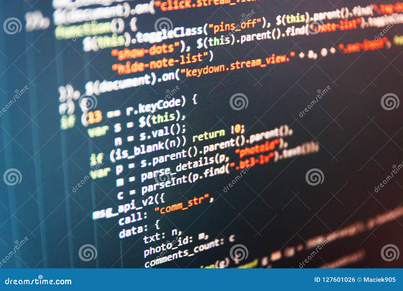 Scrivendo Codice Di Programmazione Sul Computer Portatile Fondo ...