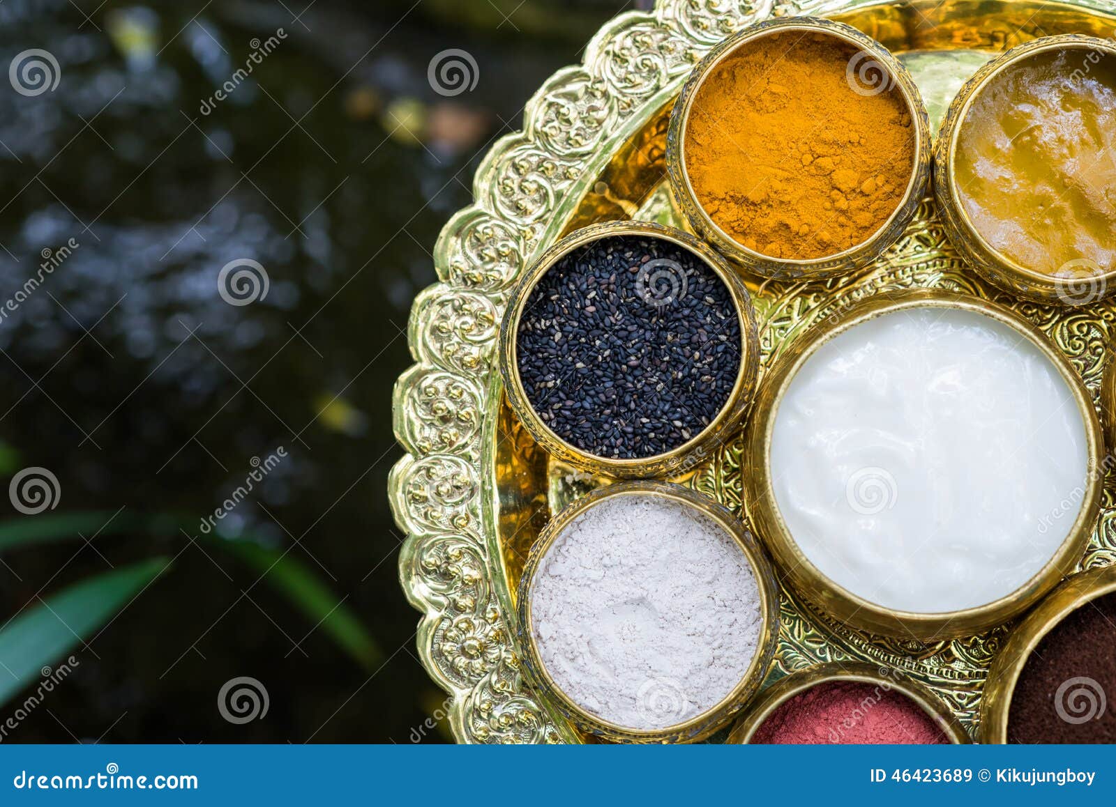 Scrubb Powder for Spa Massage Stock Image - Image of silk, treatment ...