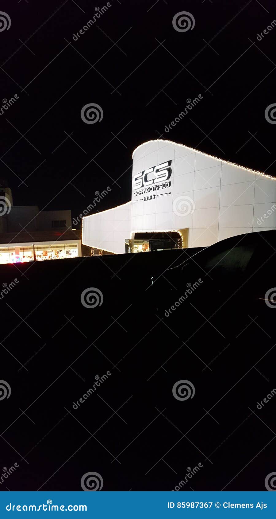 SCS Vienna editorial photography. Image of gate, vienna - 85987367