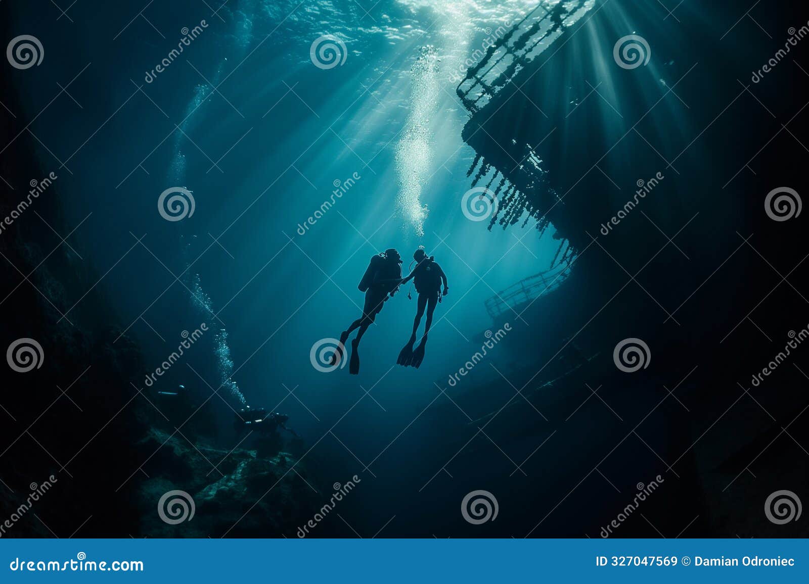 Scuba Divers Exploring Underwater Shipwreck Stock Photography ...