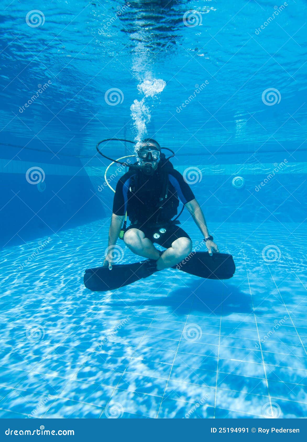 Scuba Diving stock image. Image of swimming, outdoor - 25194991