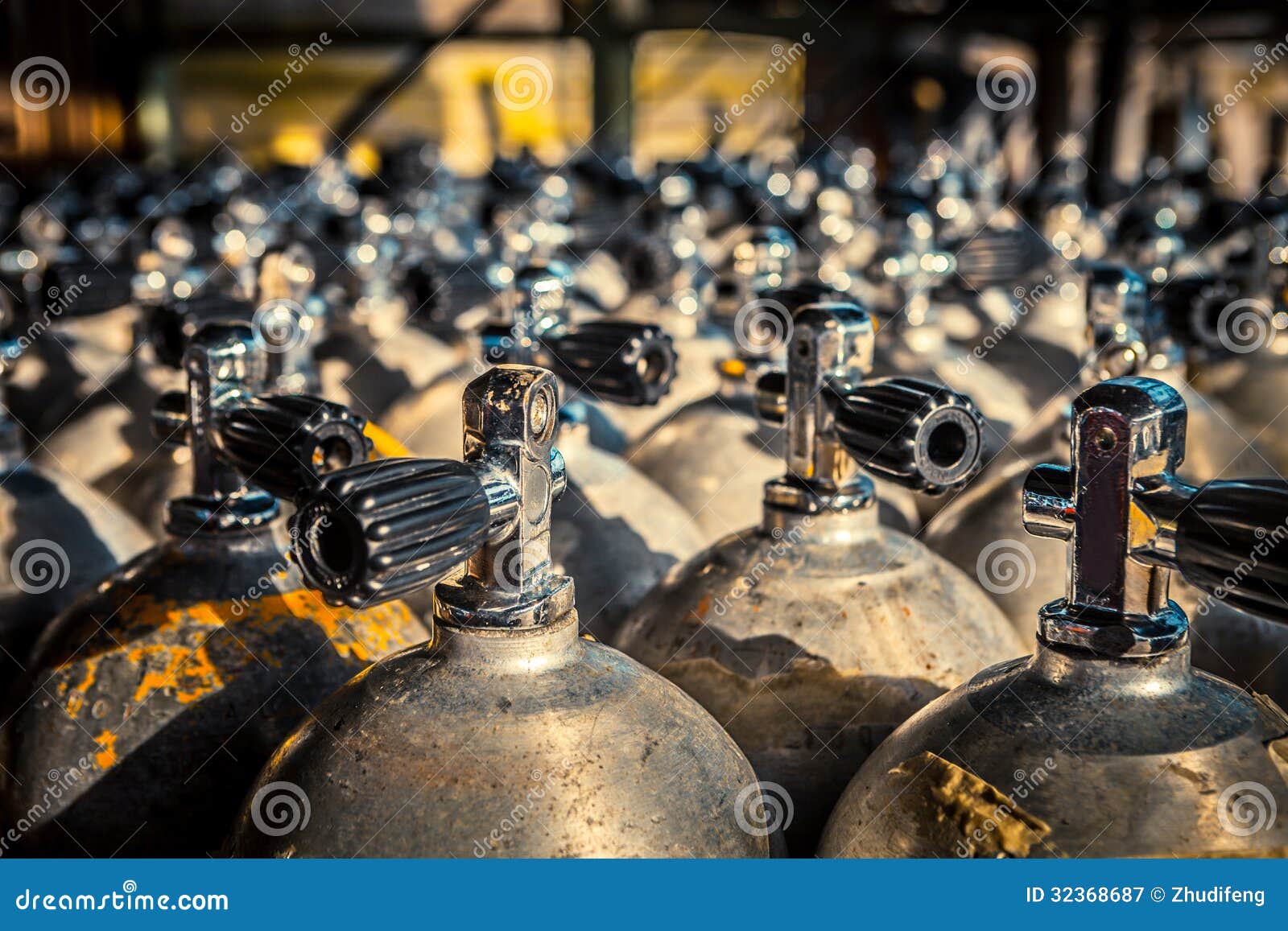 Scuba diving air tank stock image. Image of equipment - 32368687
