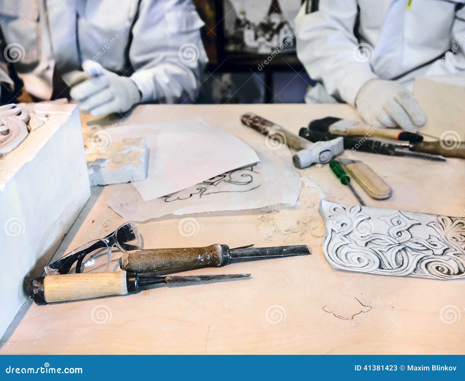 Sculptor in the workplace stock image. Image of gypsum - 41381423