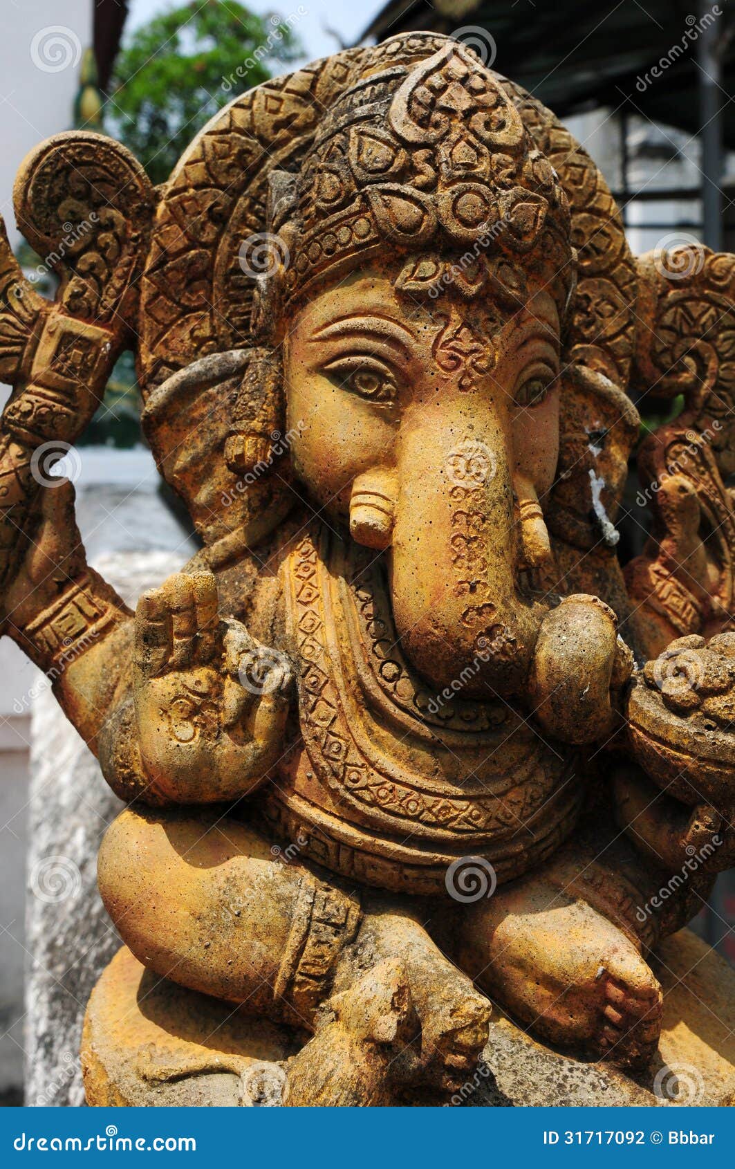 Sculpture Antique D'un Dieu Indien Photo stock - Image of hindouisme ...