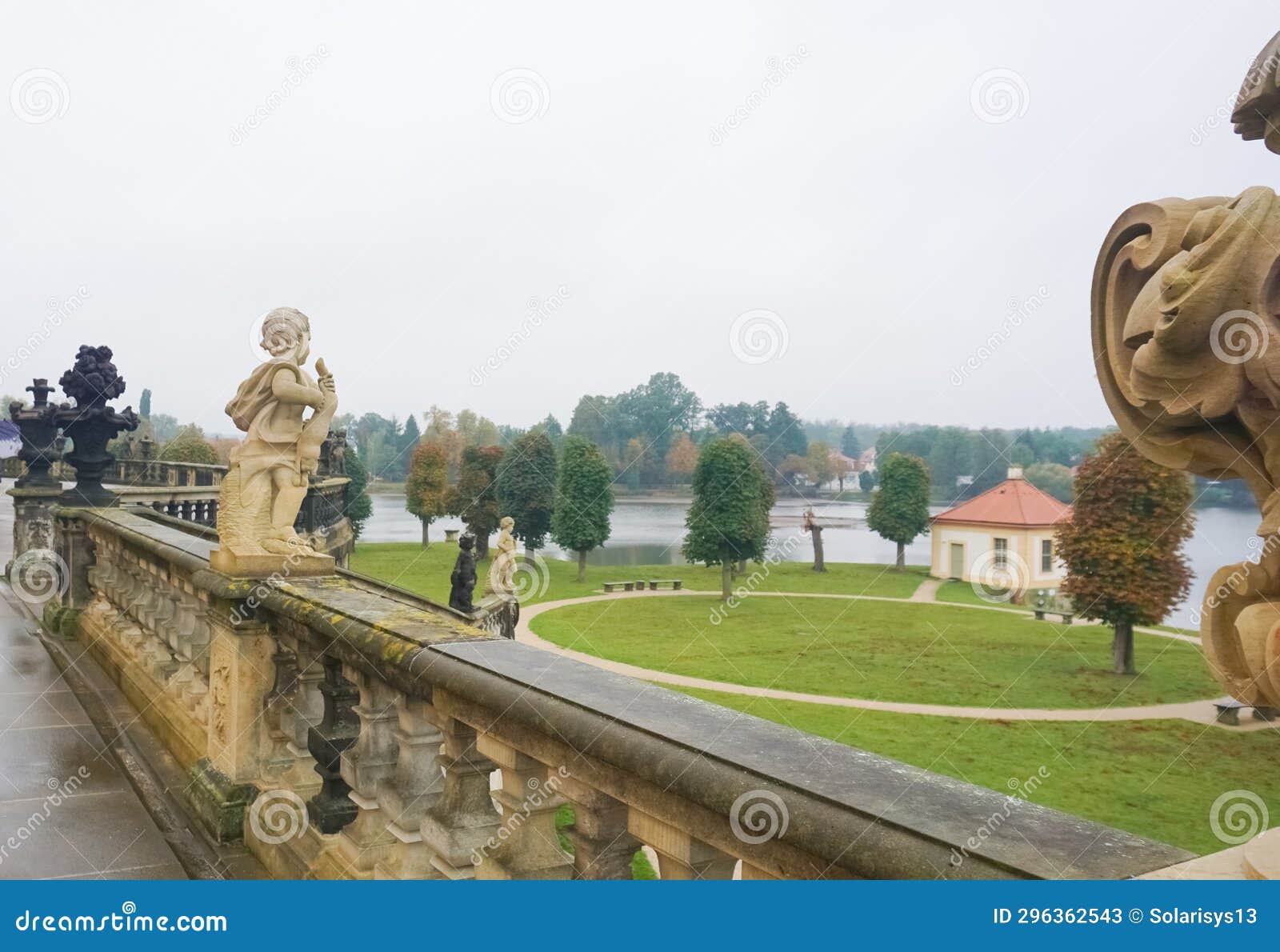 Sculpture on the Balustrade of Moritzburg Castle Editorial Stock Photo ...